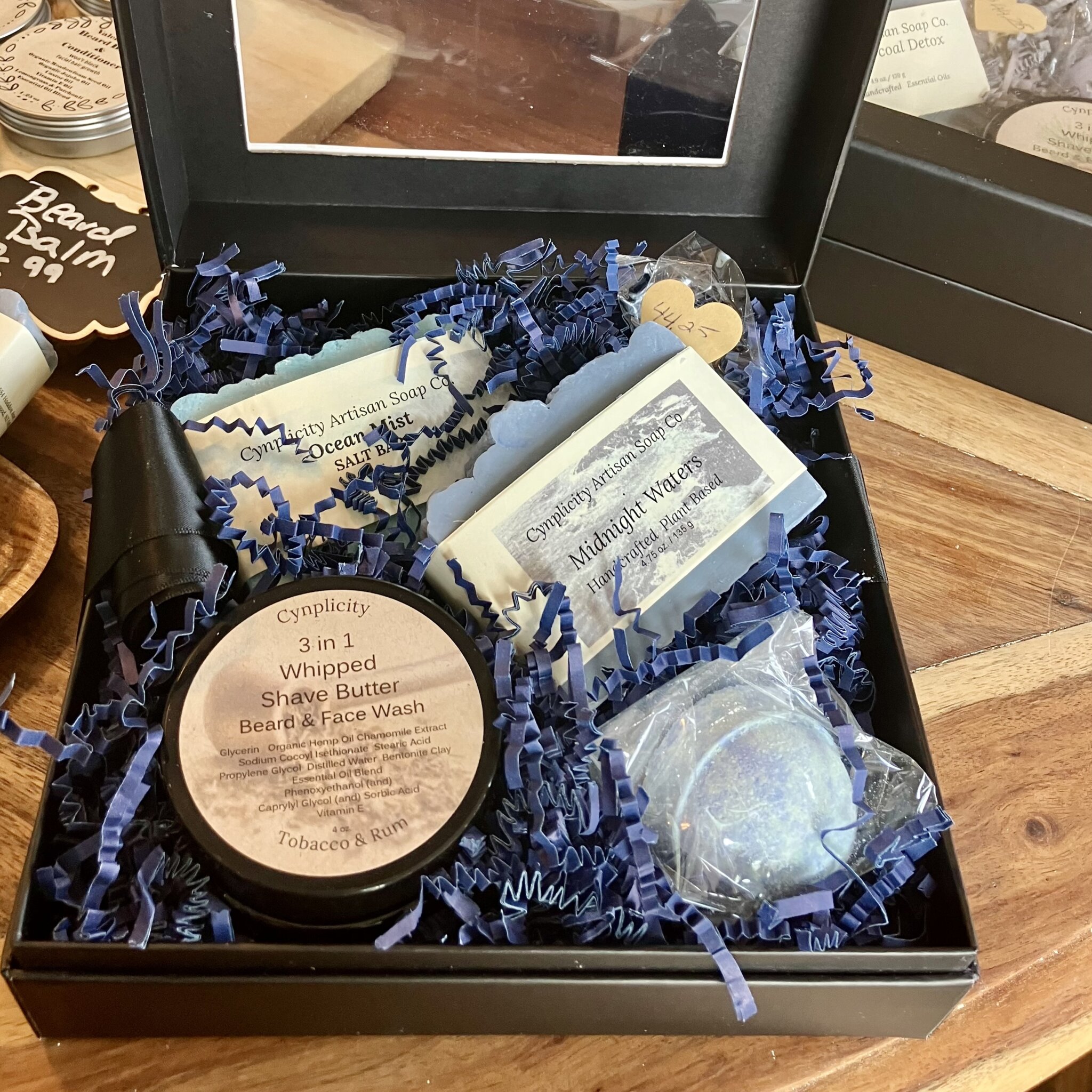 Say It With A Gift Box - Cynplicity